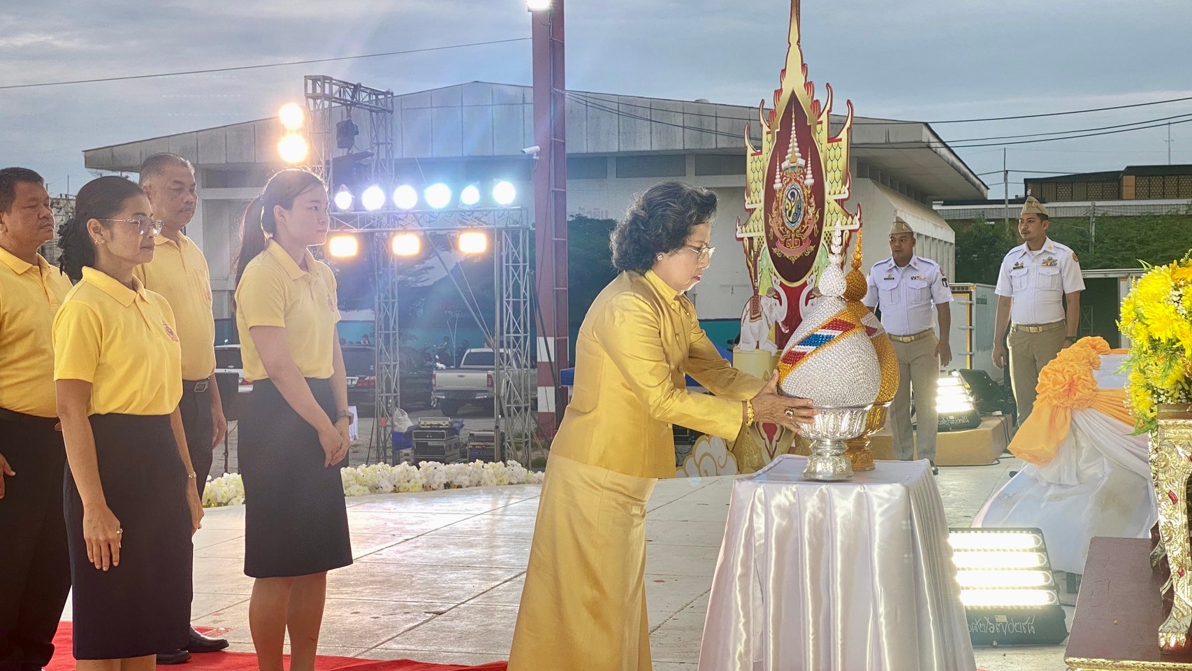 DLTV มูลนิธิการศึกษาทางไกลผ่านดาวเทียม